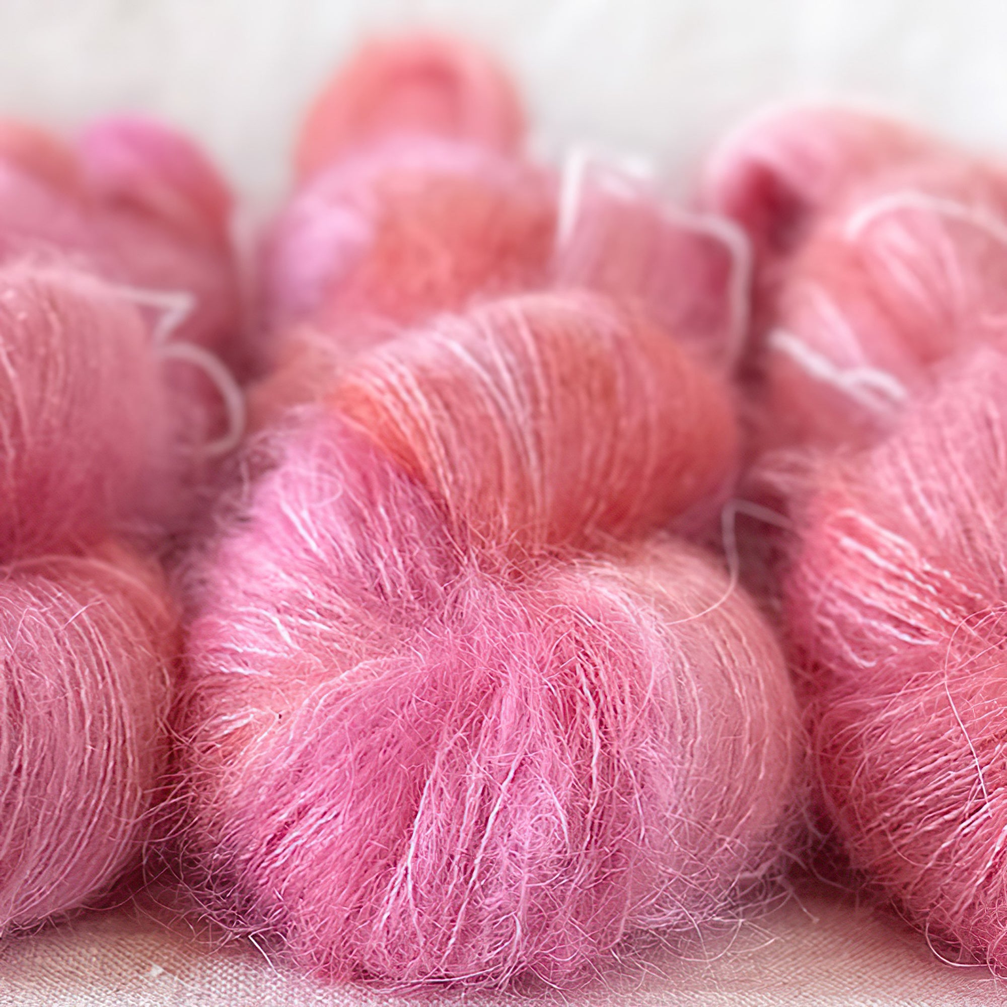 Fluffy Yarn – Sundara Yarn